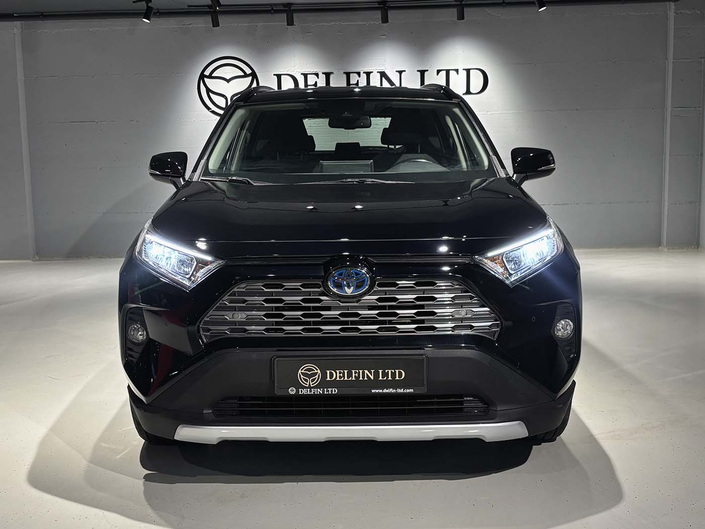 Toyota RAV 4 – 2.5 Hybrid 4×4 – Automatik – Delfin Auto Ltd
